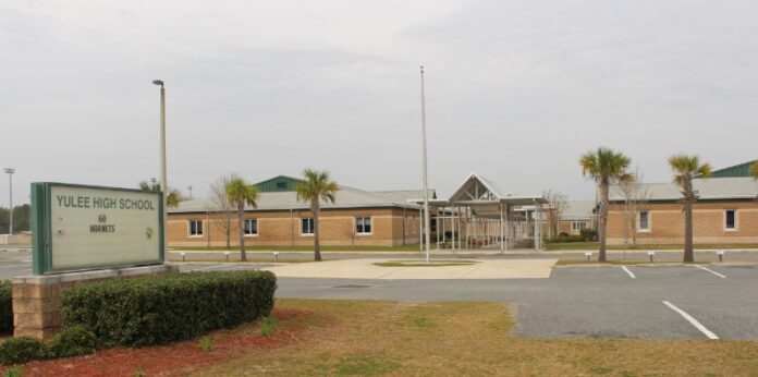 Support The Yulee High School Cheerleaders! - Citizens Journal Florida